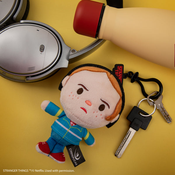 Max Mayfield Keyring Plush | Stranger Things | Cinereplicas ...